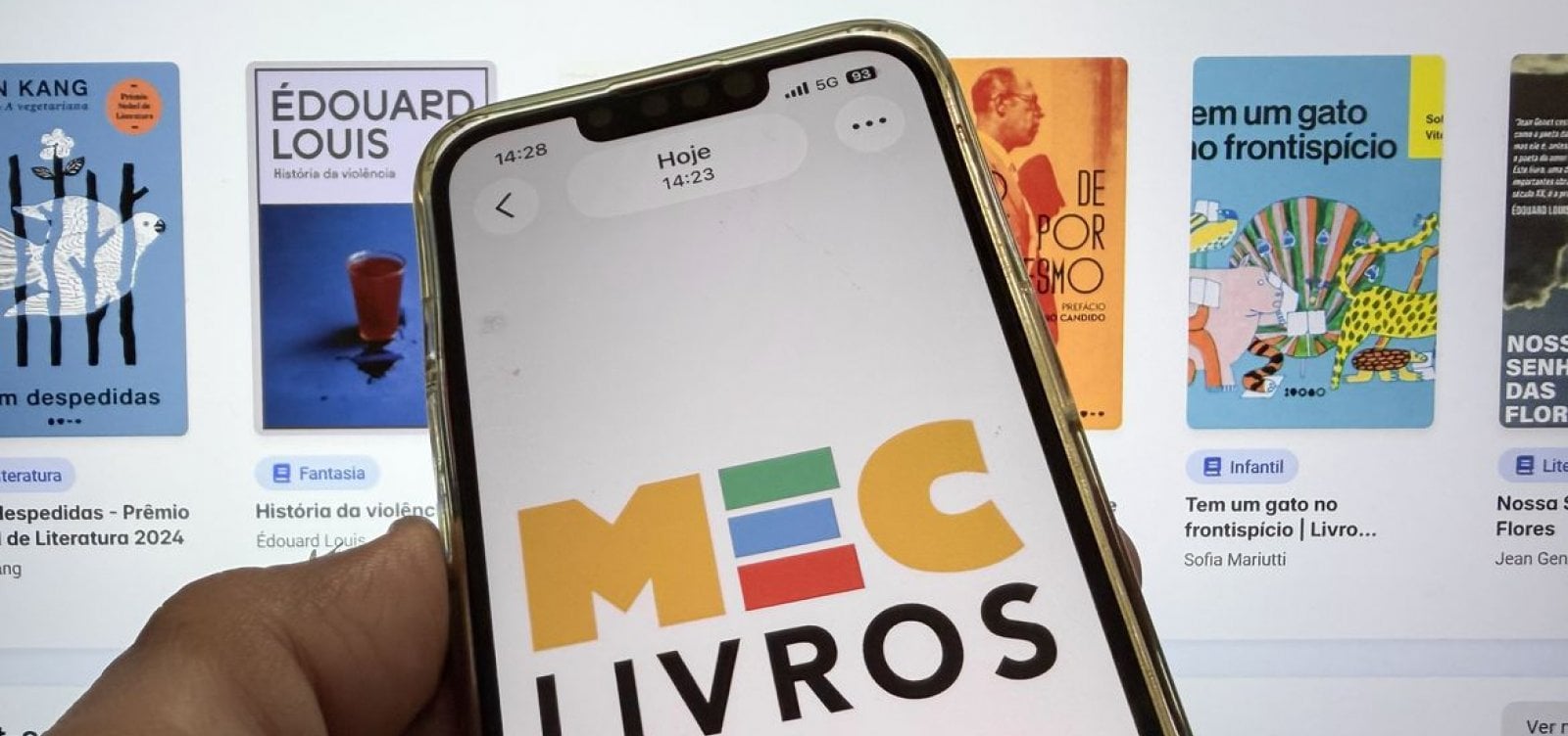 MEC Livros empresta mais de 3 mil títulos por dia
